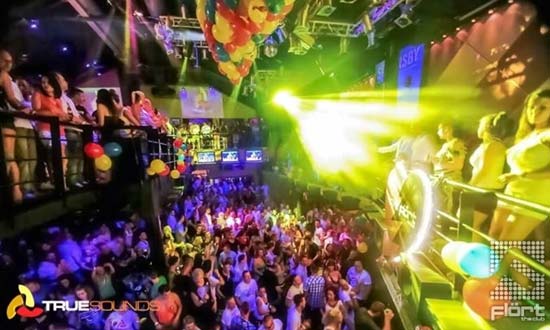 Nachtleben am Balaton - Partyurlaub in Siófok